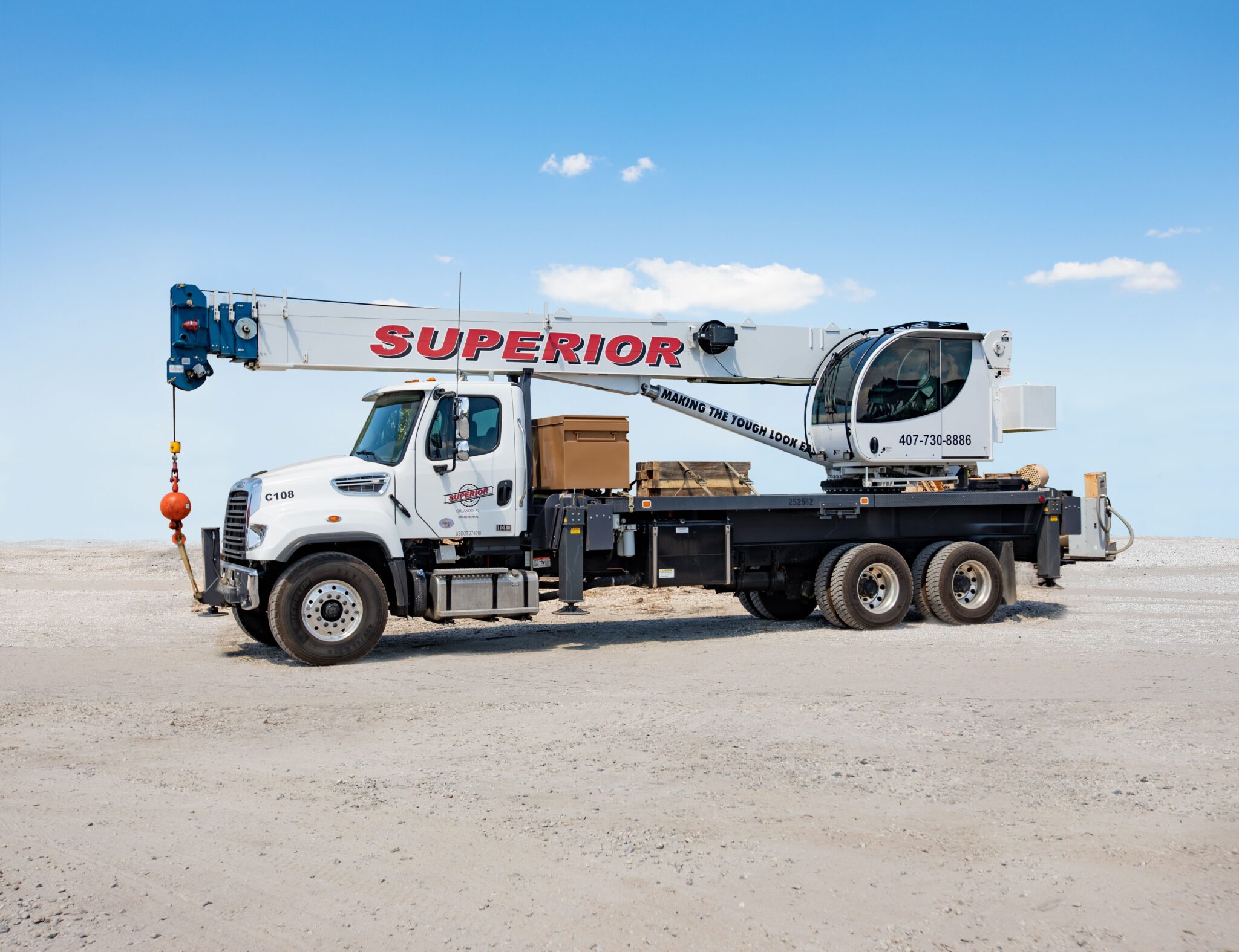 What is a Boom Truck? Superior Rigging and Erecting Co.